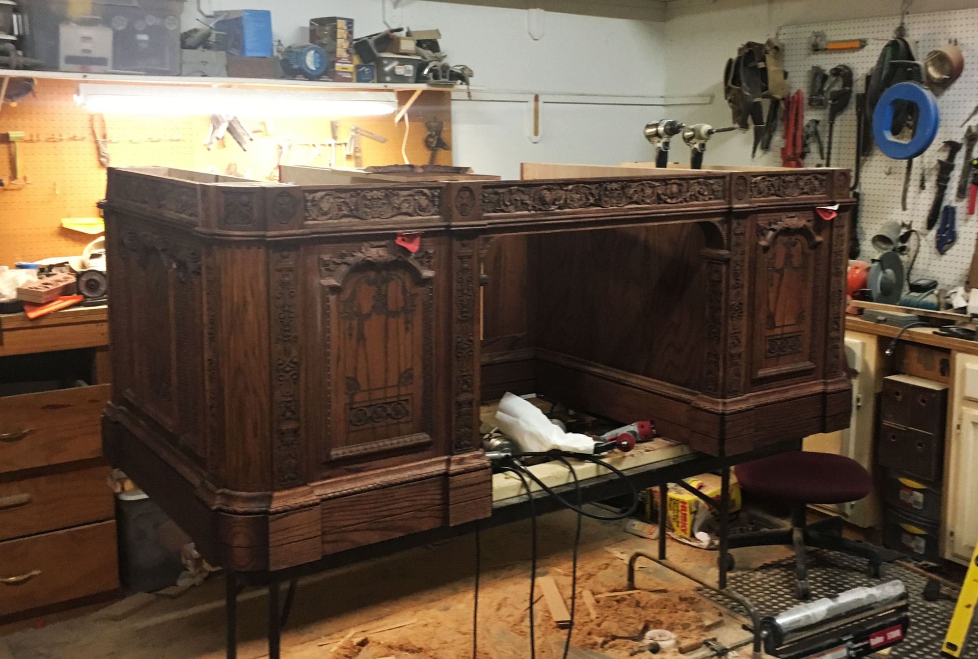 The PRESIDENTIAL DESK Build – CarveWright CNC Router Systems